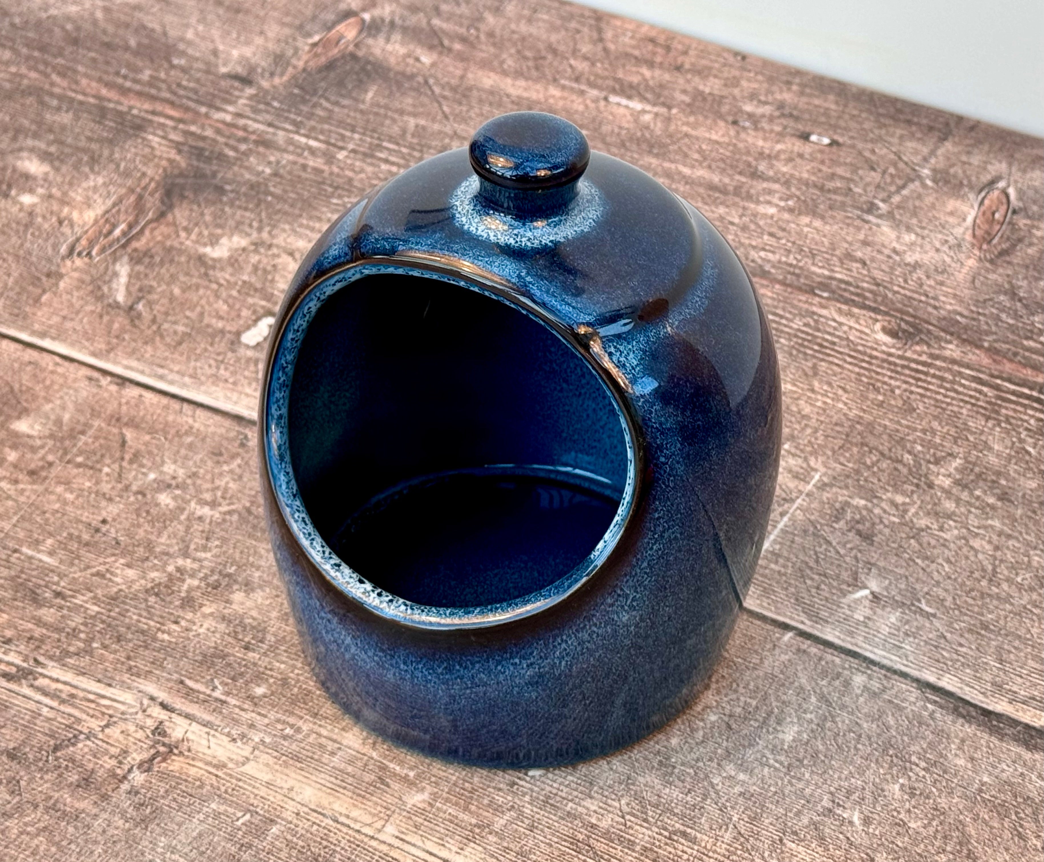 Scandi Home Navy Blue Pig Salt – Hampton Homeware
