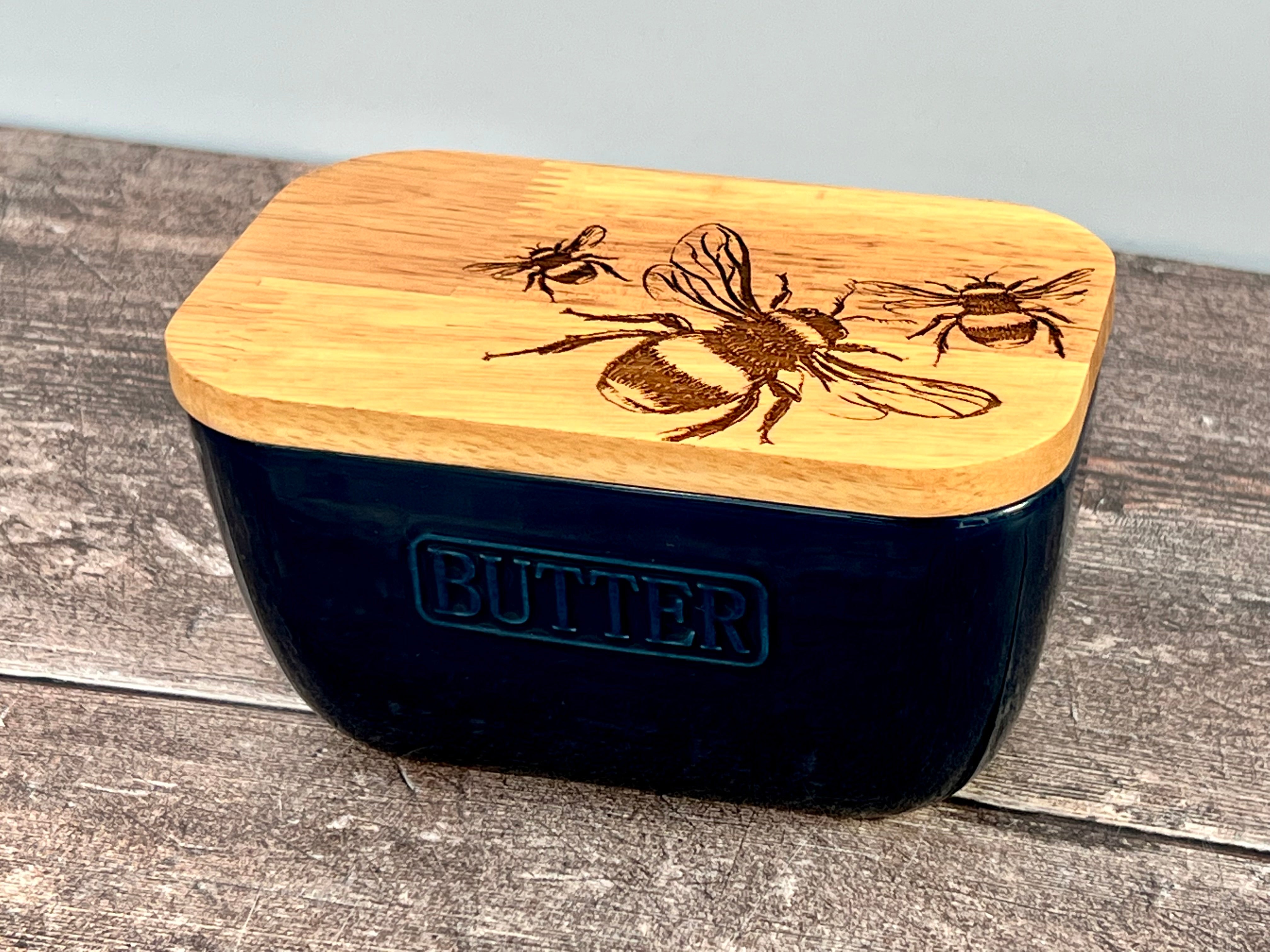 Bee Blue Butter Dish – Hampton Homeware