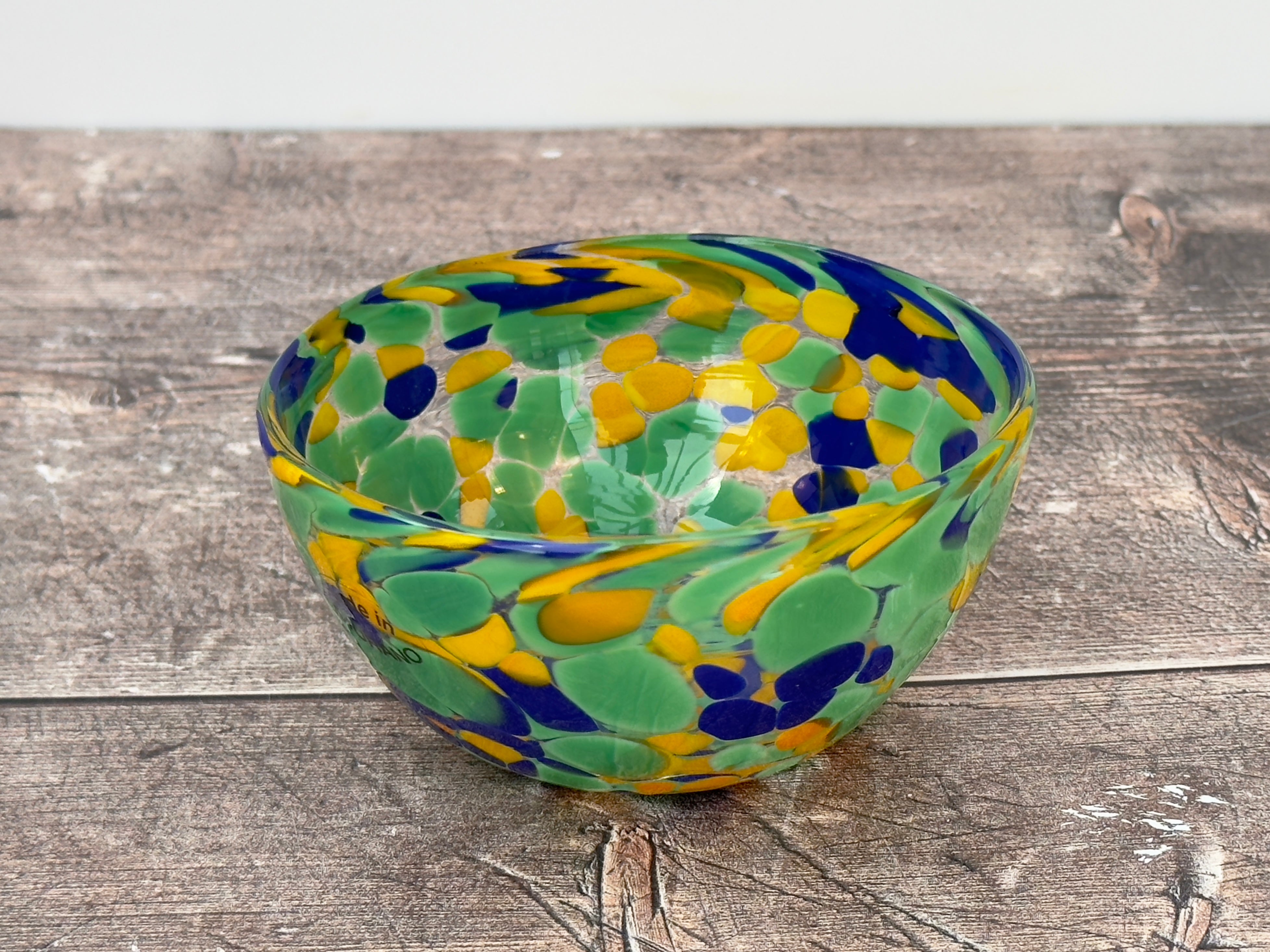 Small Handmade Murano Glass Bowl, Design 1 – Hampton Homeware